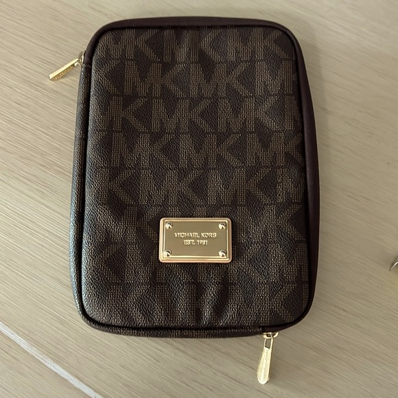 Michael Kors | Accessories | Michael Kors Ipad Mini Cover | Poshmark